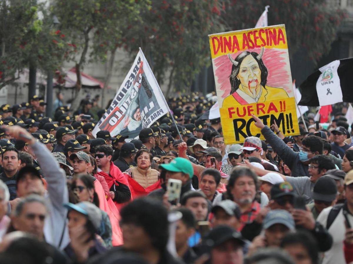 October 31st, 2025: Boluarte Out | Latino Media Collective